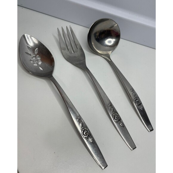 Oneida | Dining | Oneida Sss Our Rose Pattern Stainless Steel 3 Piece ...